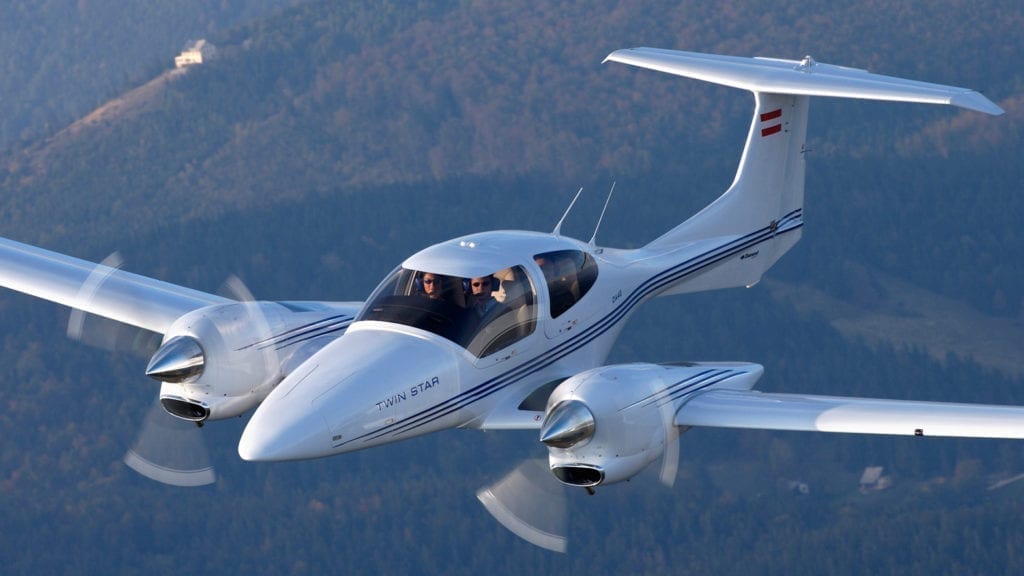 American Flight Schools - Flight Training and Flying Club
